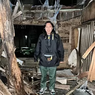 JACKSON kaki Artworks | Online art store for contemporary art | ArtSticker