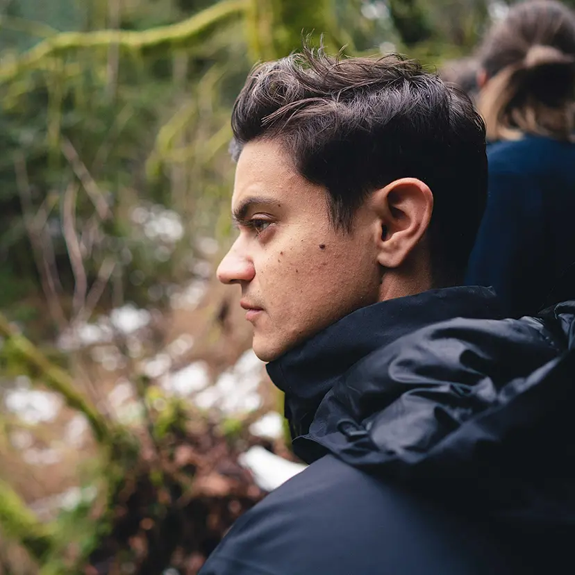 Piece of String by Wyatt Roy | 現代アートの販売・通販 | ArtSticker