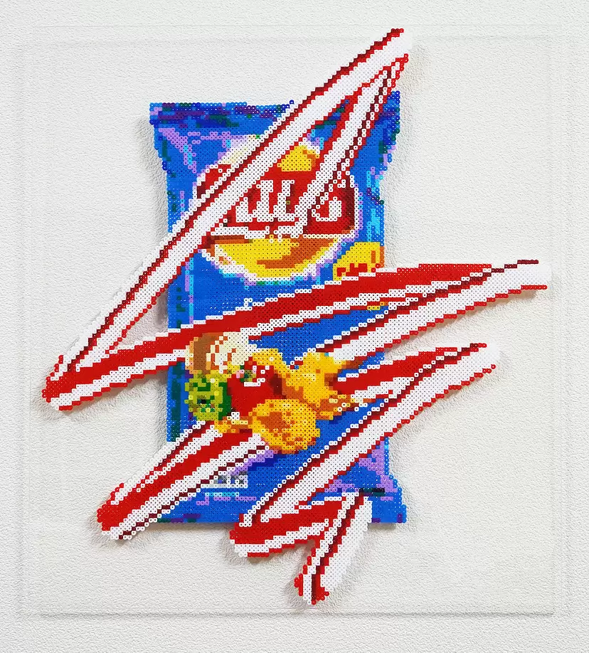 Computer drawing “Lay’s chips” by 沼田 侑香 | 現代アートの販売・通販 | ArtSticker