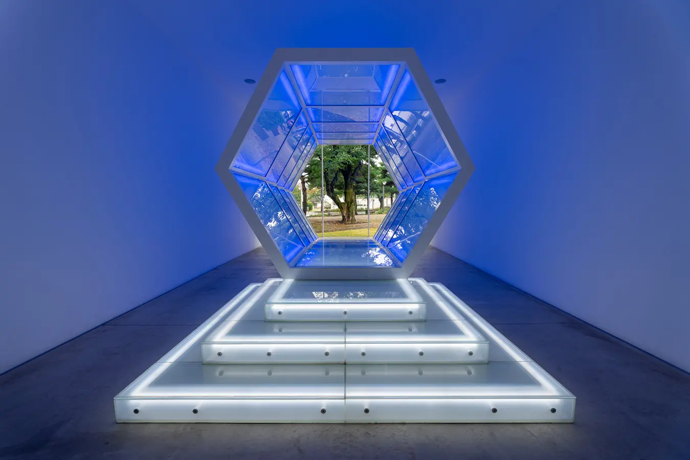 光の橋 by アナ・ラウラ・アラエズ｜Ana Laura Aláez | 現代アートの販売・通販 | ArtSticker