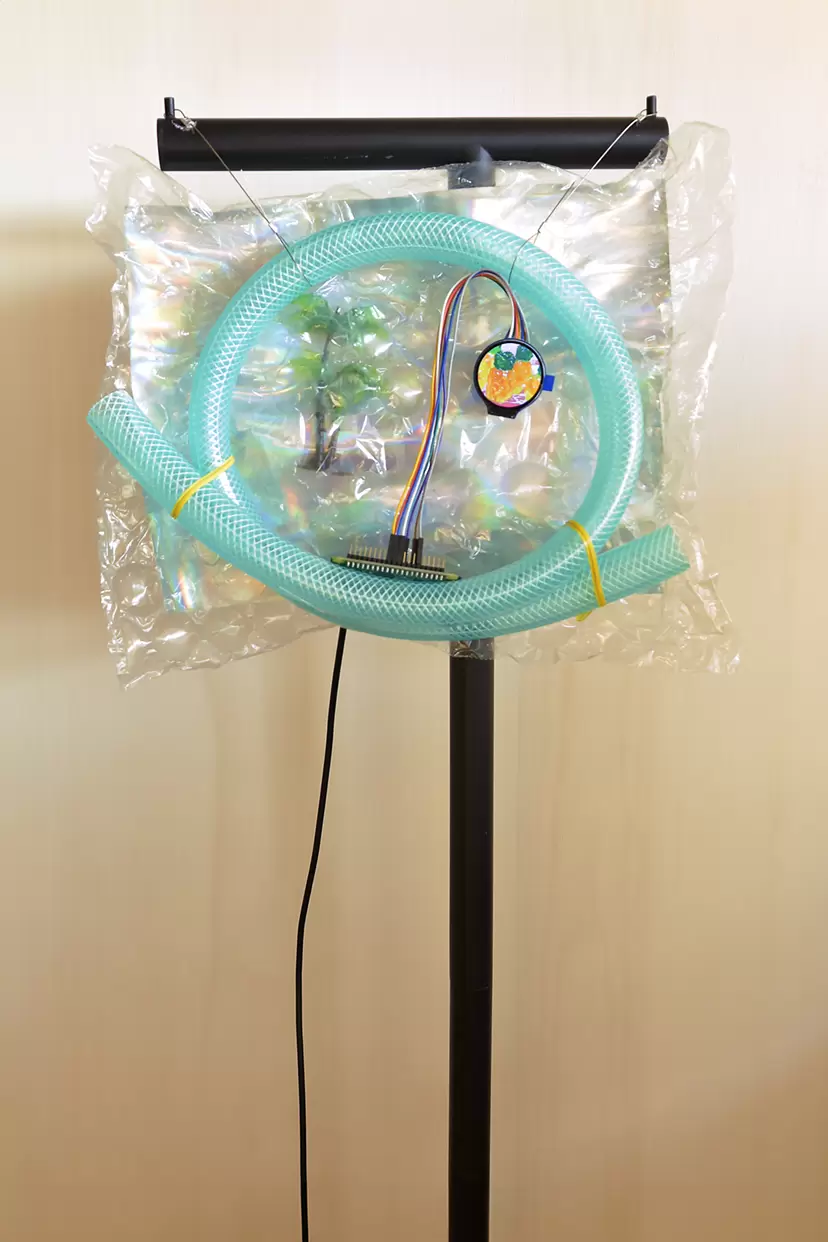 flotsam #2 (palm tree) by 彌永ゆり子 | 現代アートの販売・通販 | ArtSticker